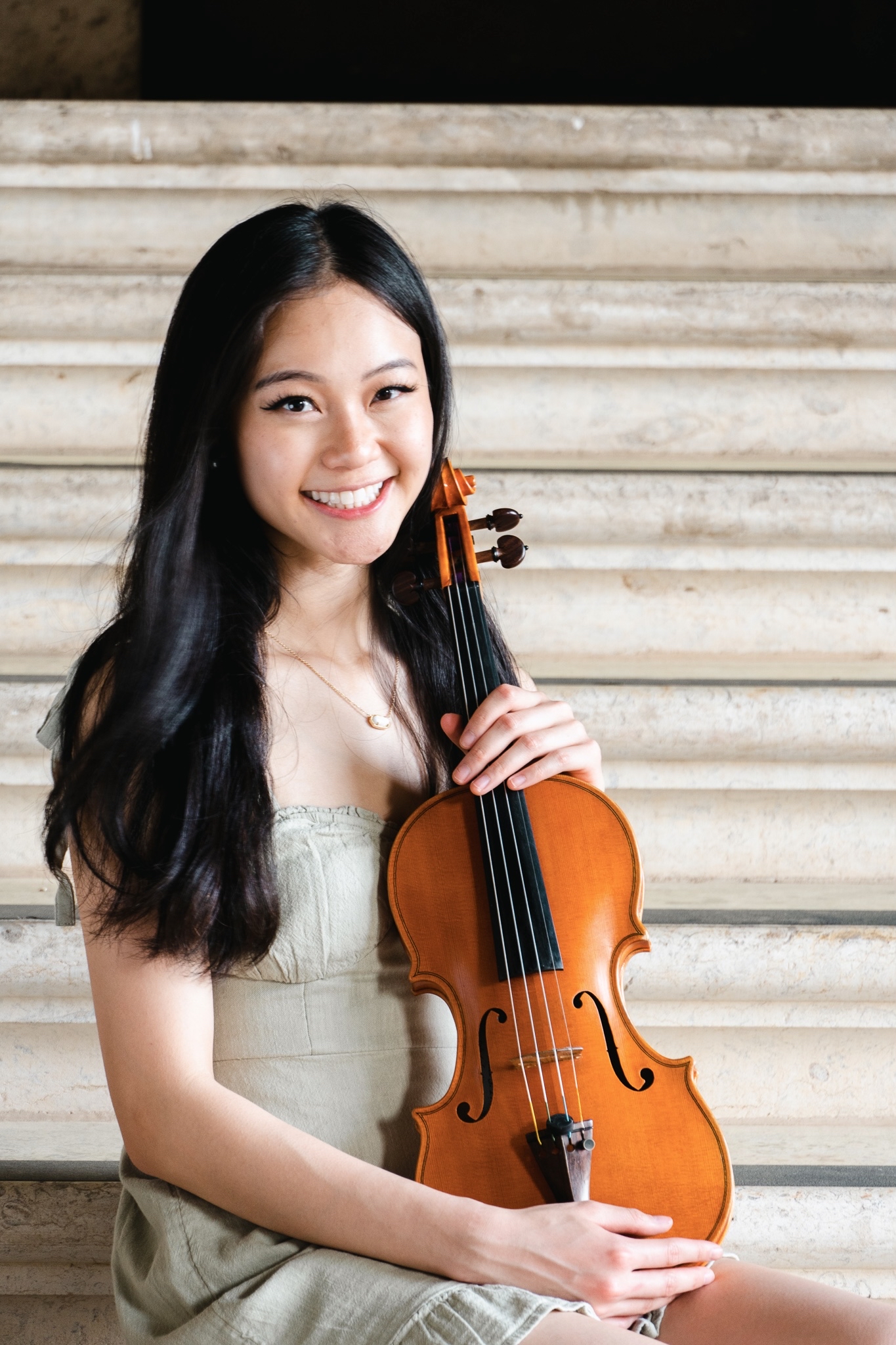 Carlysta Tran - House Call Music - Bringing Music To You